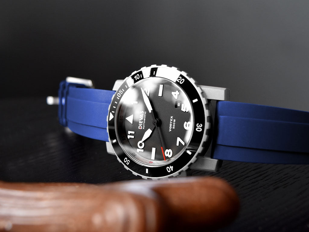 Vortex 500 on Rubber – Dievas Watches